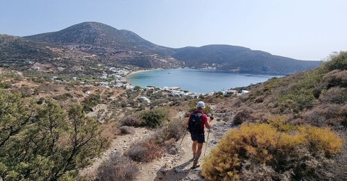 Visiter les Cyclades en Novembre : Itinéraires et conseils Rando