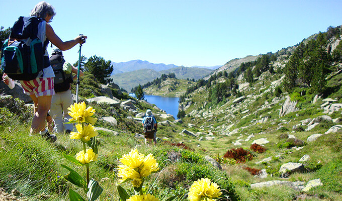 Pic de Rulhe (2783m) en boucle par l'étang de Joclar et le refuge du ...